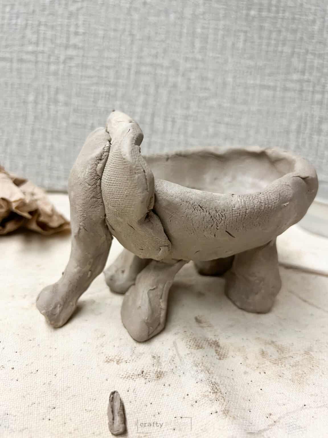 How To Build Clay Pinch Pot Animals - Crafty Art Ideas