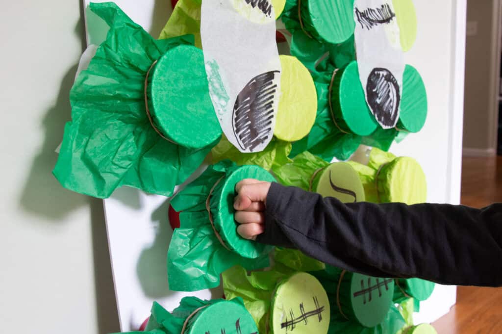 Halloween Punch Out Game For Kids - Crafty Art Ideas