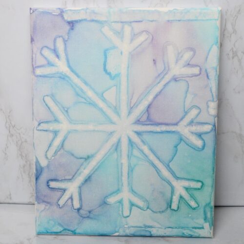 23 Easy Snowflake Crafts For Fun Winter Activities - Crafty Art Ideas