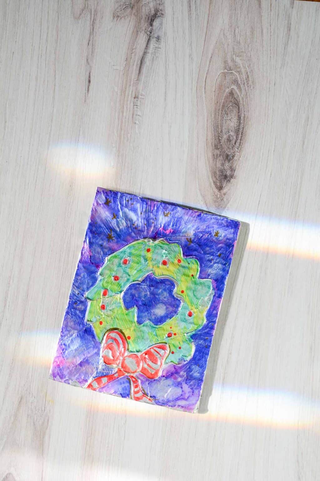 Easy Holiday Tin Foil Art Project For Kids - Crafty Art Ideas