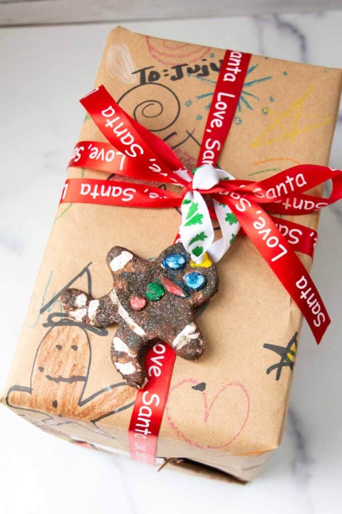 Super Easy DIY Wrapping Paper Idea For Kids (Eco-Friendly, too ...